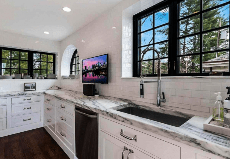 IceStone - Recycled Glass Countertops